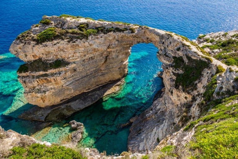 The Tripitos Arch is one of the most popular tourist attractions on the ...